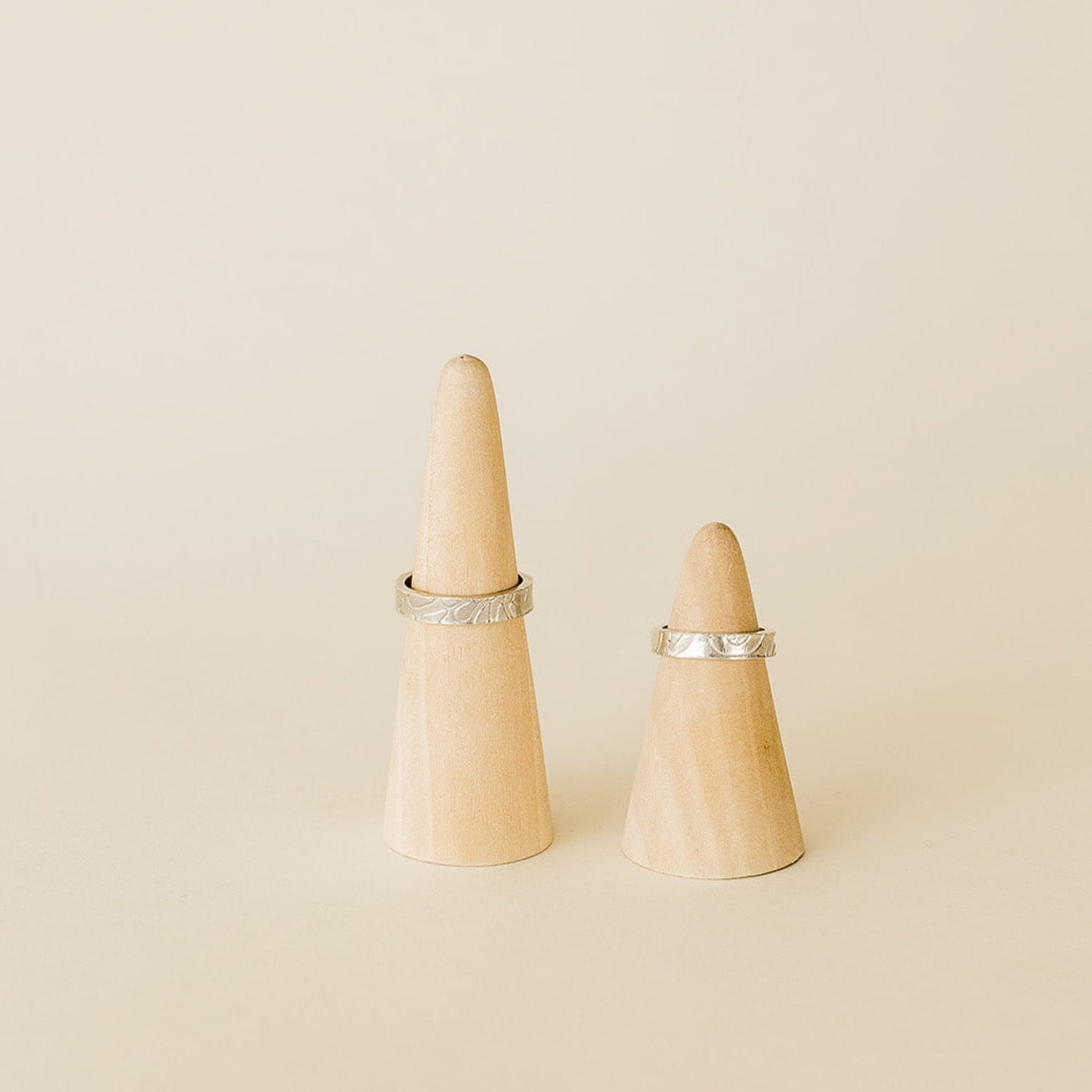 Squiggle Pattern Sterling Silver Ring – Halie & Co.
